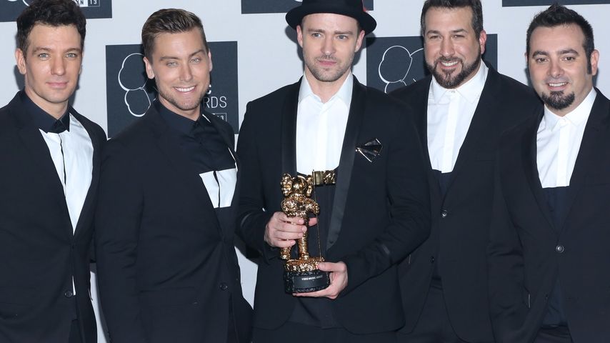 "Karma": *NSync & Aaron Carter reagieren auf Pearlmans Tod! | Promiflash.de