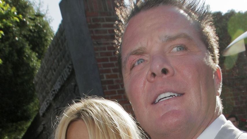 Blitz-Ehe? Prinz Marcus postet Hochzeitsfoto | Promiflash.de