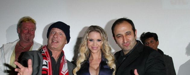 Annina Ucatis: Superbrüste bei "Die Superbullen" | Promiflash.de