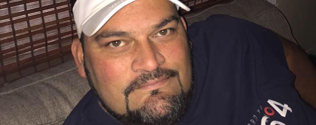WWE-Star Matthew Anoa'i tot! Bruder Roman Reigns trauert | Promiflash.de
